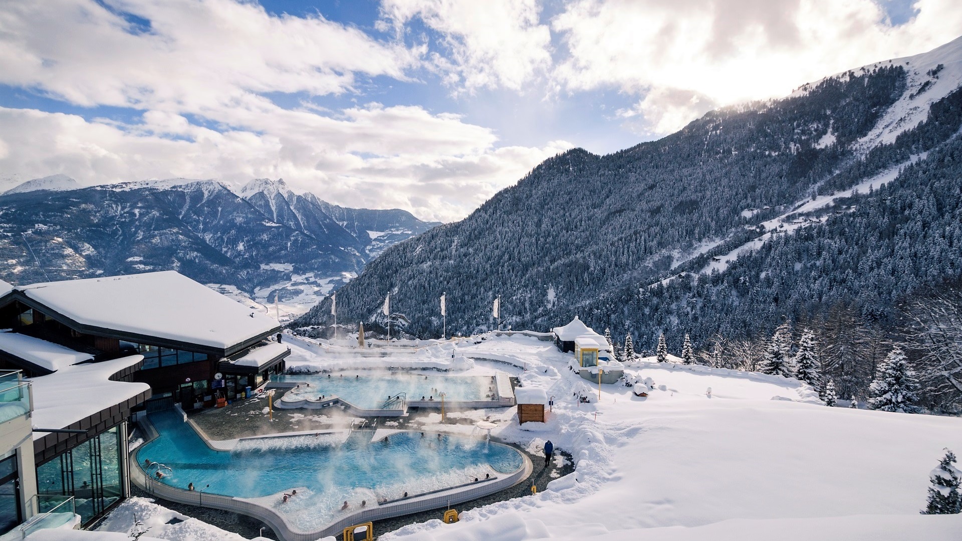Thermal Center Les Bains d'Ovronnaz | Valais Switzerland